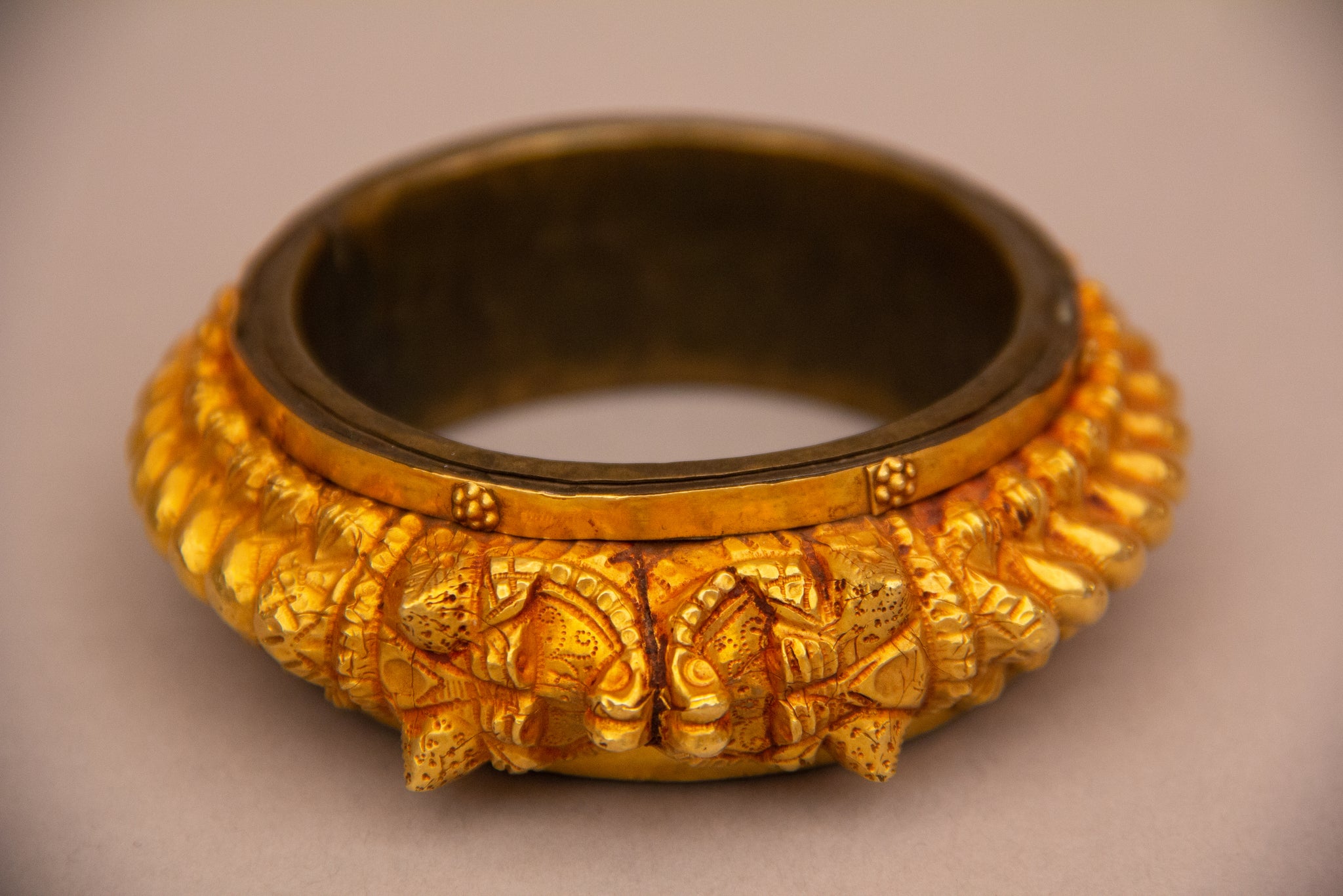 Gold Jewelry Investment: How Indians Successfully Defended Their ...