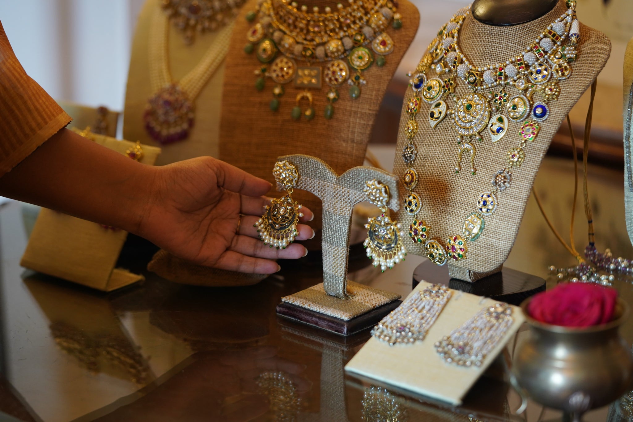 Everything You Need to Know Before Buying Gold Jewelry: A Guide – Timeless Indian Jewelry | Aurus